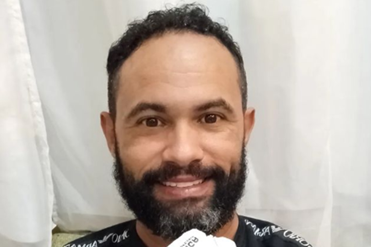 Goleiro Bruno não quer saber de aposentadoria e acaba de ser anunciado ...